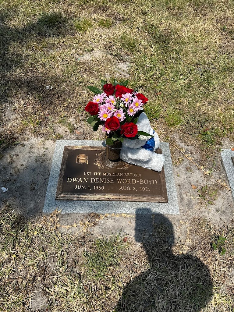 Kraeer Funeral Home & Forest Lawn Memorial Gardens - Funeral Homes Listings